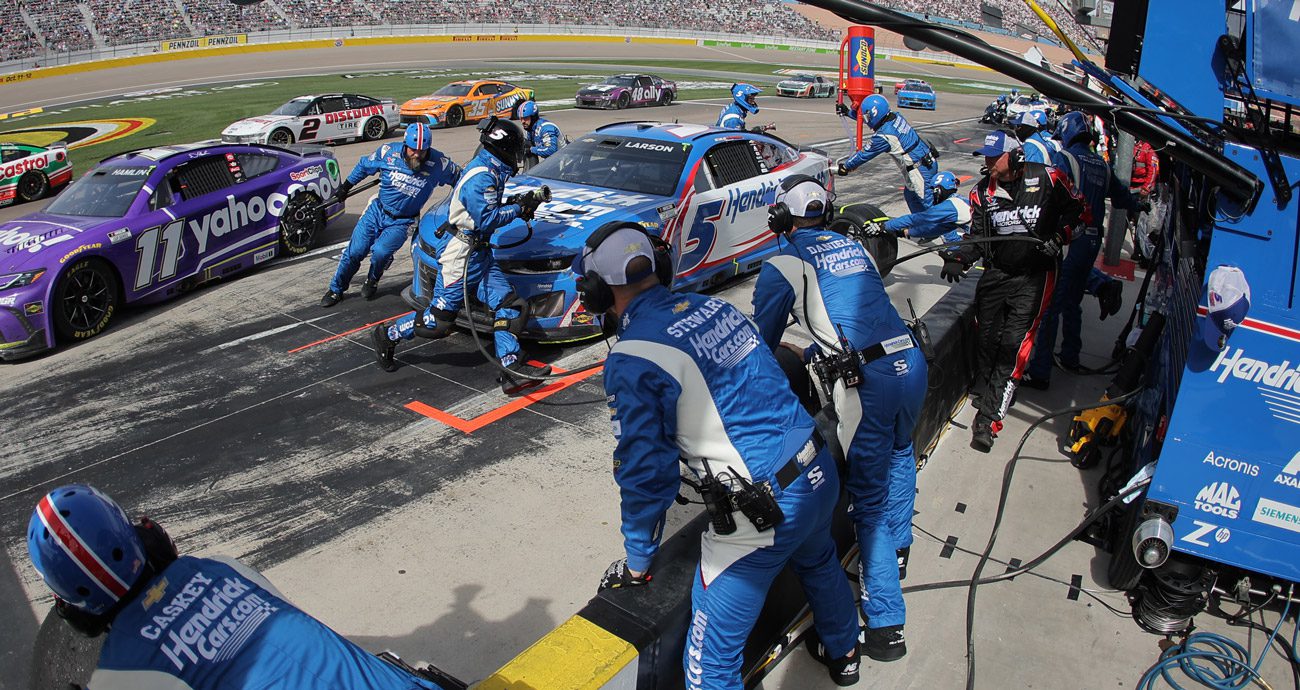 What to Watch: Vegas lights path to Championship 4 | NASCAR