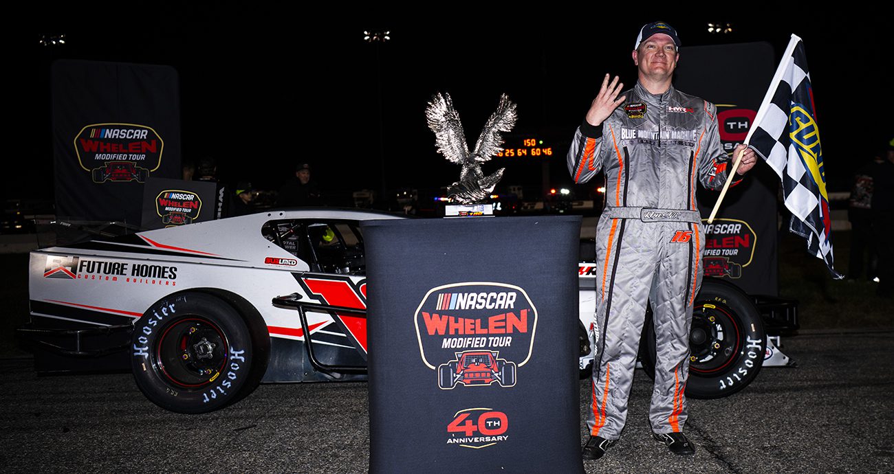 Ron Silk dominates at Thompson, earns 30th NASCAR Whelen Modified Tour ...