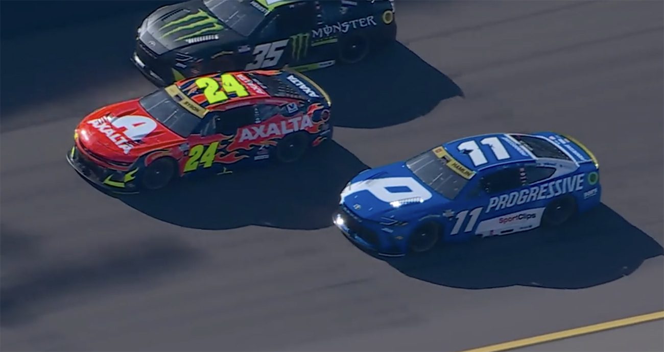 Byron passes Hamlin for first lead change | NASCAR