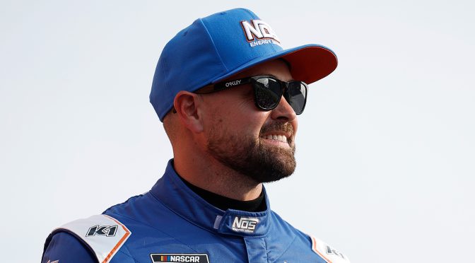 Ricky Stenhouse Jr. signs multiyear extension with Hyak | NASCAR