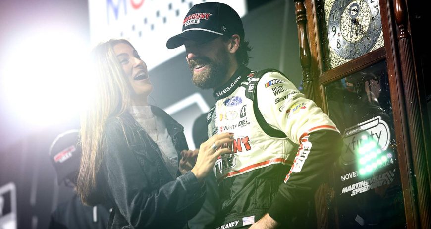 Ryan Blaney, wife Gianna announce birth of first child | NASCAR