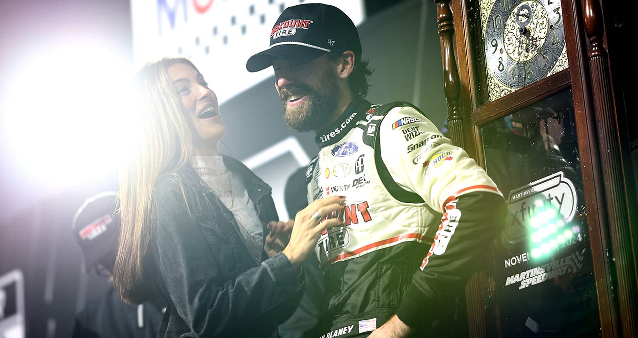 Ryan Blaney, wife Gianna announce birth of first child | NASCAR