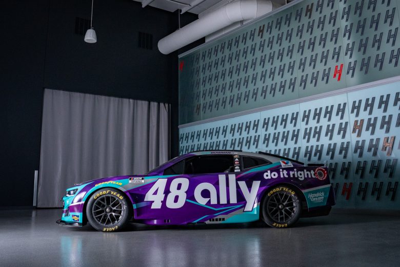 Hendrick, Bowman unveil 2026 Ally paint scheme | NASCAR