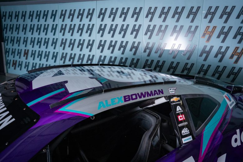 Hendrick, Bowman unveil 2026 Ally paint scheme | NASCAR