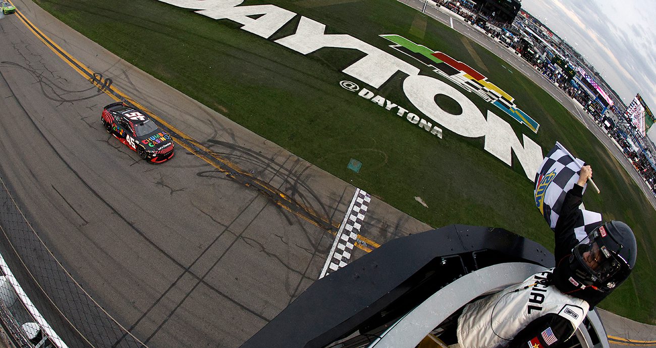 Last-lap passes in recent drafting track races | NASCAR