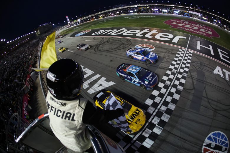 Last-lap passes in recent drafting track races | NASCAR