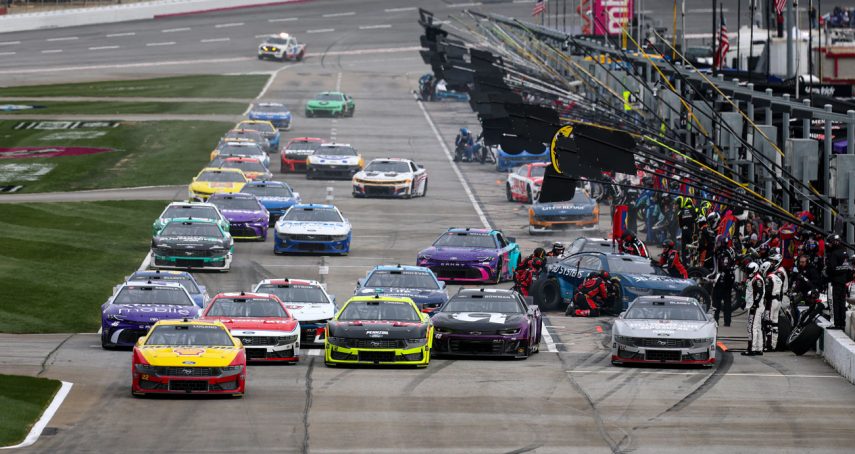 Sunday Setup: New tires, tricky pit road at EchoPark | NASCAR