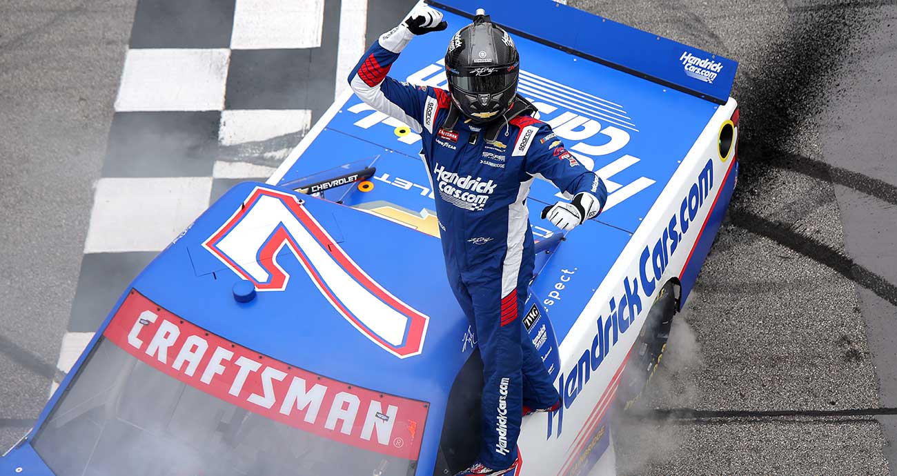 Kyle Busch surges to Truck Series win at EchoPark | NASCAR