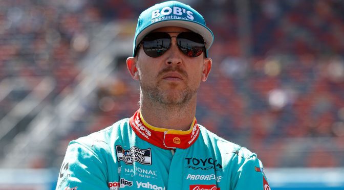Hamlin returns to Phoenix after 2025 title heartbreak | NASCAR