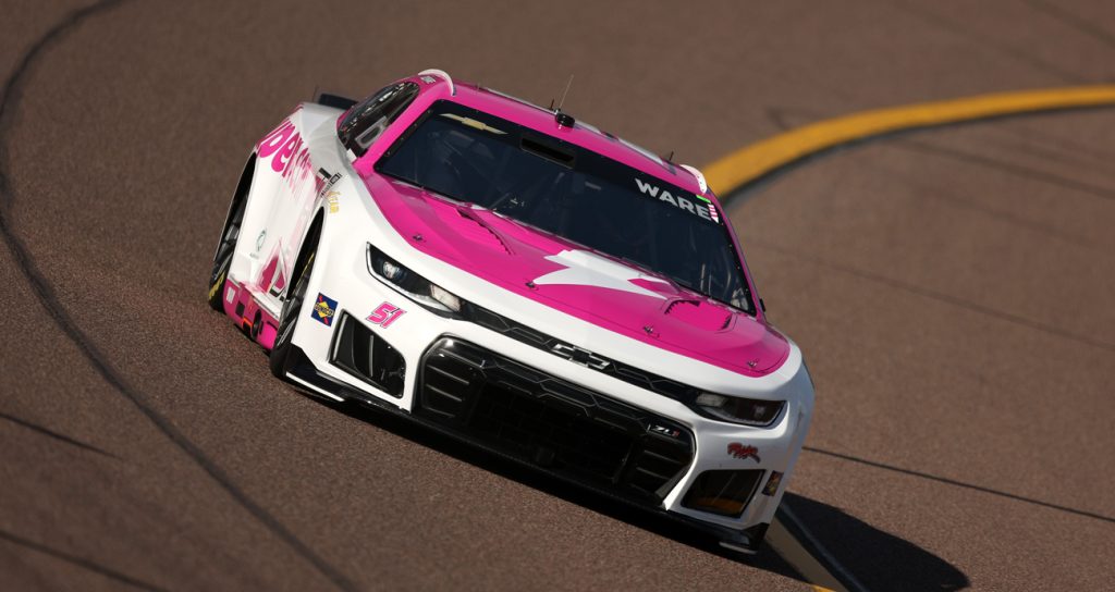 Super.com becomes Official Savings Partner of NASCAR