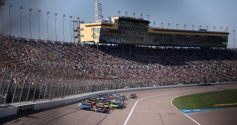 What to Watch: Kansas trends toward experience | NASCAR