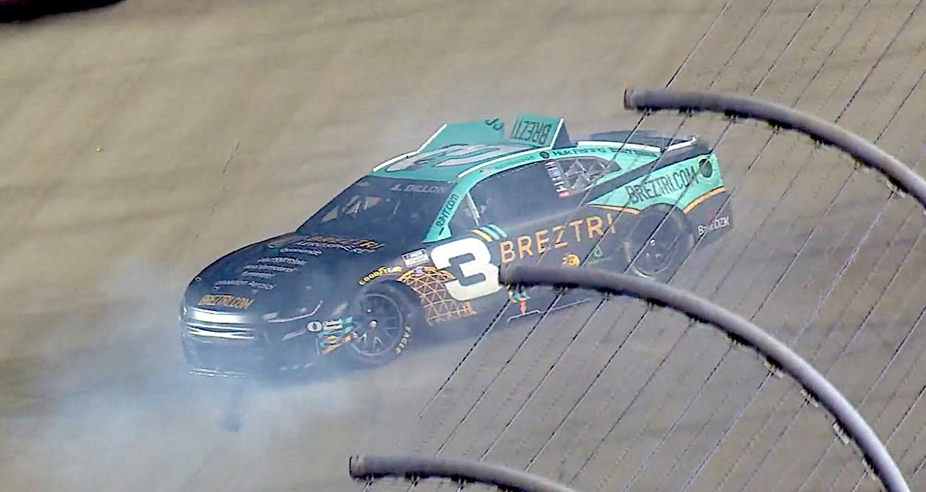 Austin Dillon spins during pit cycle at Nashville, keeps No. 3 off the ...