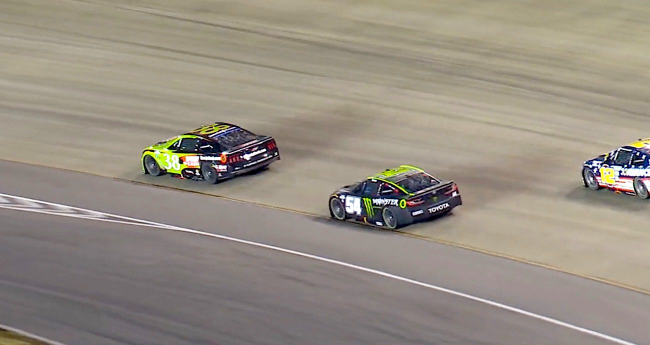 Smith cycles to lead at Nashville | NASCAR