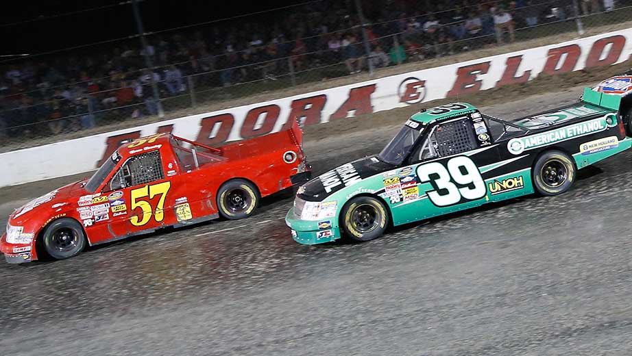 Benning lives NASCAR life by never lifting - Official Site Of NASCAR